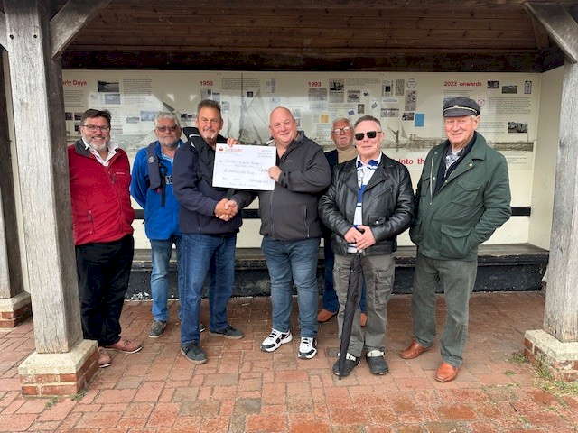 Wivenhoe Freemasons support fund for important River Colne ferry crossing